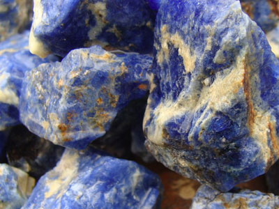 Sodalite stone, application and characteristics of sodalite stone - وب ...