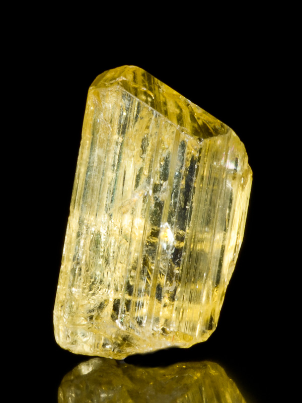 What is scapolite stone? Identification of scapolite stone - وب سایت ...